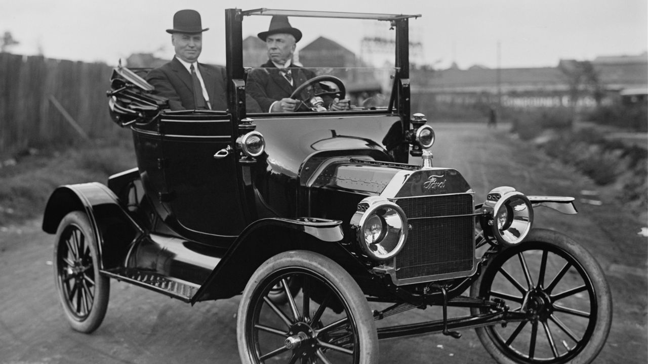 Case Study: Quincy Apparel Part One – Why Start-Ups fail